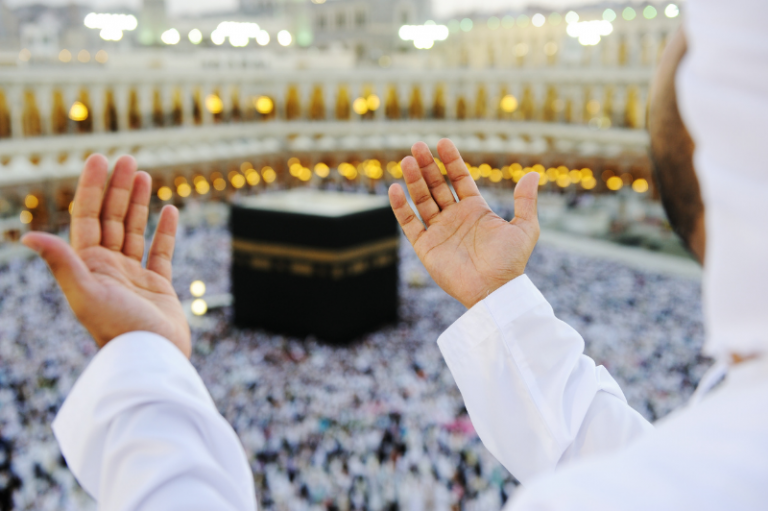 Doa Mustajab, Apa dan Bagaimana? - Dakwah.ID